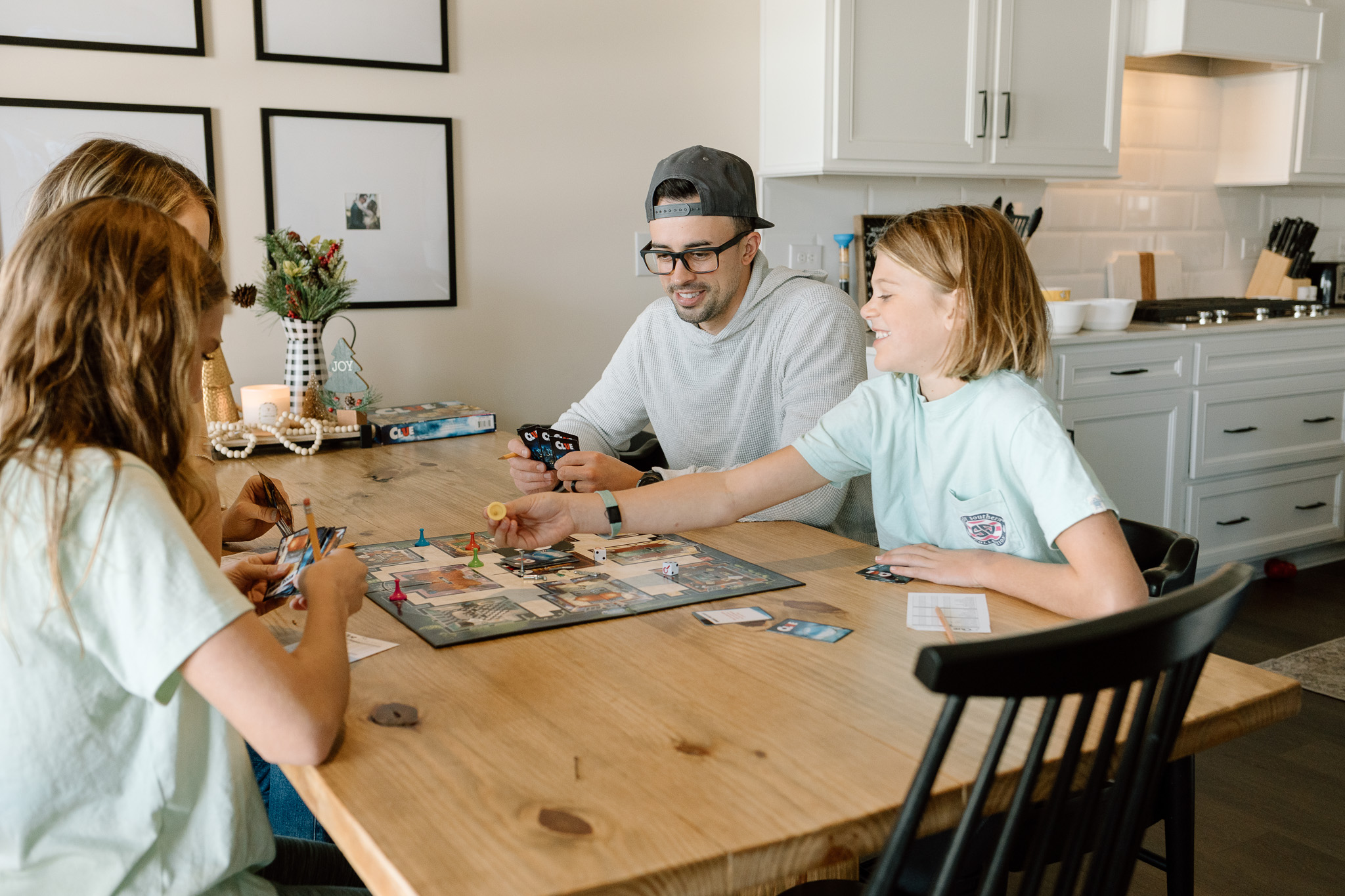 8 Creative Family Photoshoot Ideas | rachelsuarezphotography.com